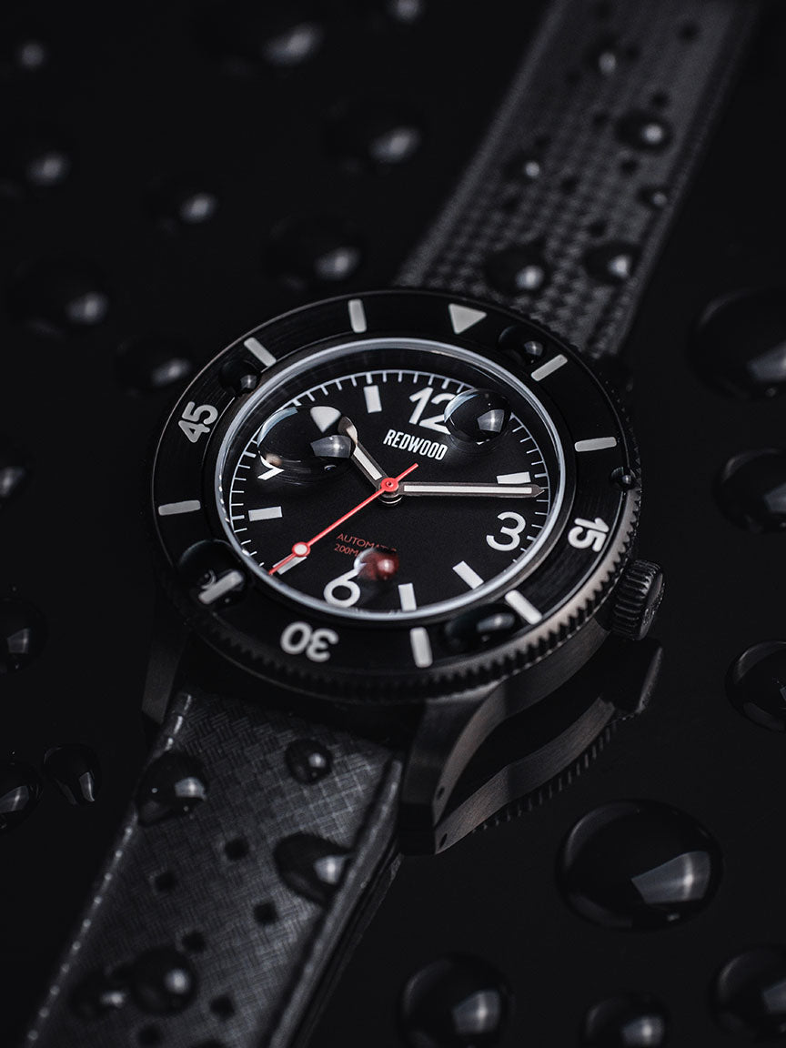 Tactical v3 - Stealth (Solar) – Redwood Watches